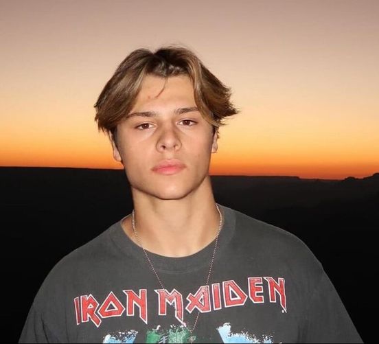 “Il est canon“ : David Hallyday fier de son fils, il dévoile des photos ...