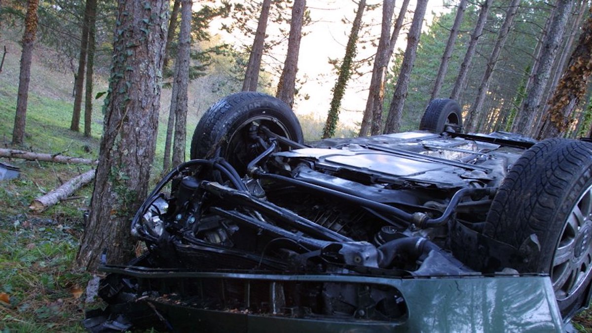 Tragédie à Brix : trois jeunes perdent la vie dans un accident de ...